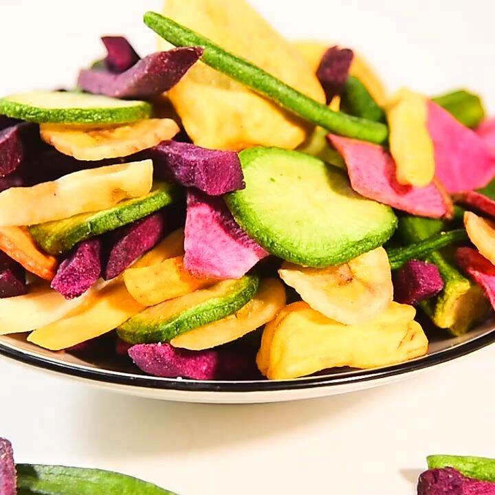 ZERUIWIN Mixed Fruit and Vegetable Dried Vegetable Snack 200g Vegetable Chips 200g Canned Crispy ...