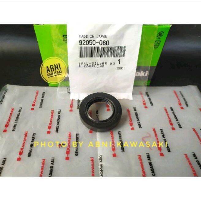 Sil seal nap gear napgir belakang ninja R RR Original Kawasaki | Lazada ...