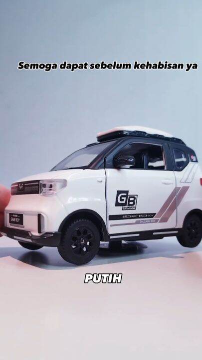 Diecast Miniatur Mobil - Wuling MINI EV Skala 1:24 Mobil Pajangan ...