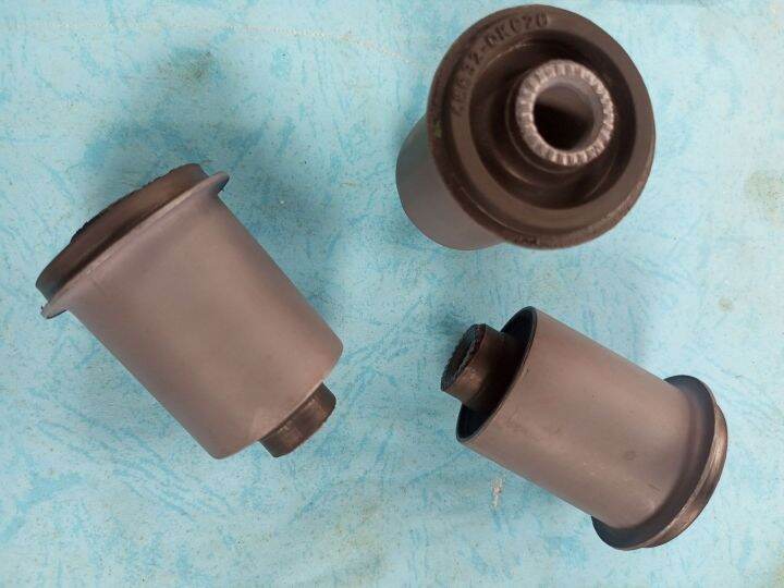 Bushing arm Atas kecil Toyota Kijang Innova TGN-40, KUN-40, Reborn ...