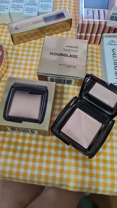 Hourglass Ambient Lighting Powder Finishing Powder 1.3 g. สี luminous ...