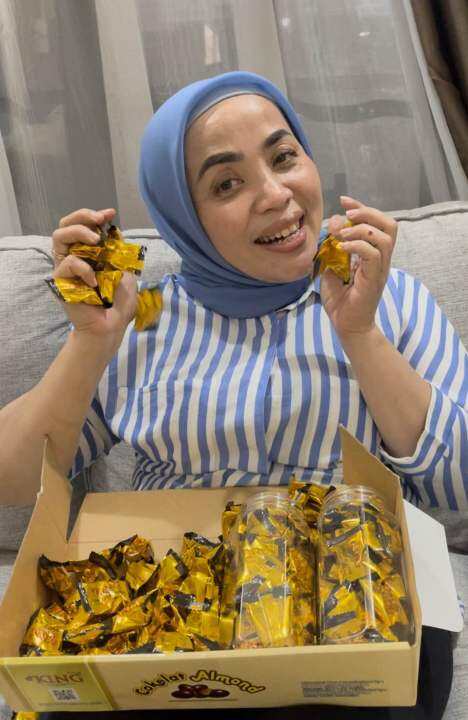 Coklat almond musdalifah isi 4 topes 1 karton d’king coklat almond ...