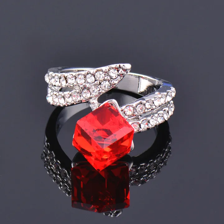 SINLEERY หรูหราสีแดงสีฟ้าประดับเพชรแหวนสำหรับผู้หญิงสีเงินแหวนหมั้นอุปกรณ์จัดงานแต่งงาน ...