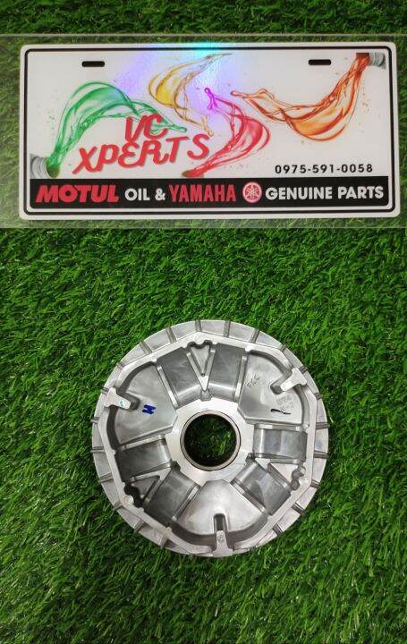 XMAX 300 Primary sliding sheave comp Original Yamaha genuine parts ...