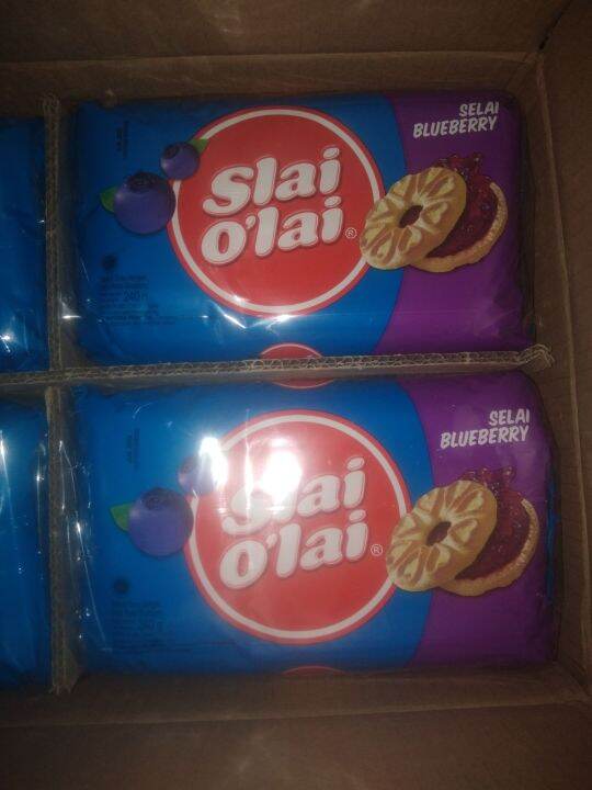 slai olai BISKUIT lapis isi selai bluberry dan strawberry bag 1 pcs 192 ...