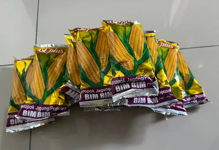 Q Plus 12pcsx 9g Keropok Bim Bim Jagung Stick Corn Snacks Jagung Bin /BinBin Childhood ...
