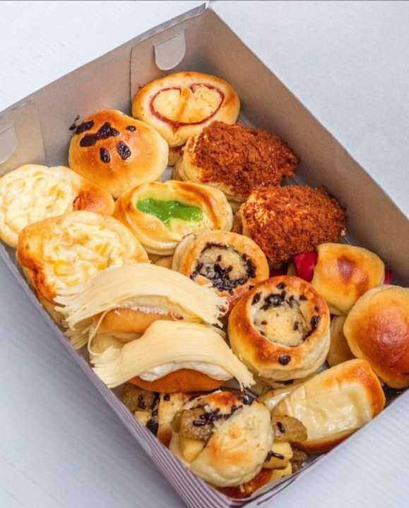 ROTI UNYIL VENUS OLEH2 KHAS BOGOR ISI 15PCS | Lazada Indonesia