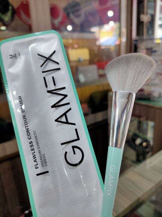 GLAMFIX Flawless Contour Brush | Lazada Indonesia