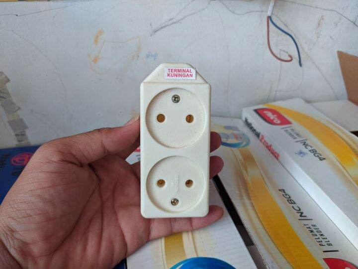 Terminal Kuningan Colokan Lubang 2 | Lazada Indonesia