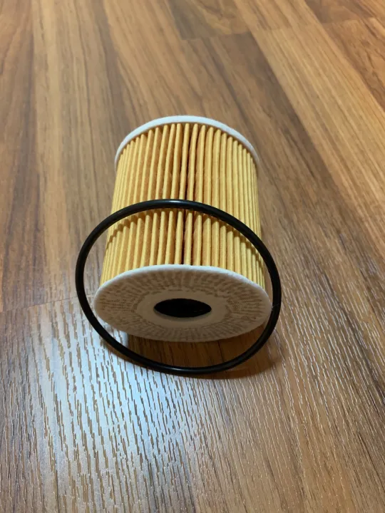 Engine Oil Filter 1275810 For Volvo XC70 XC 90 V70 V40 S80 S60 1999 ...