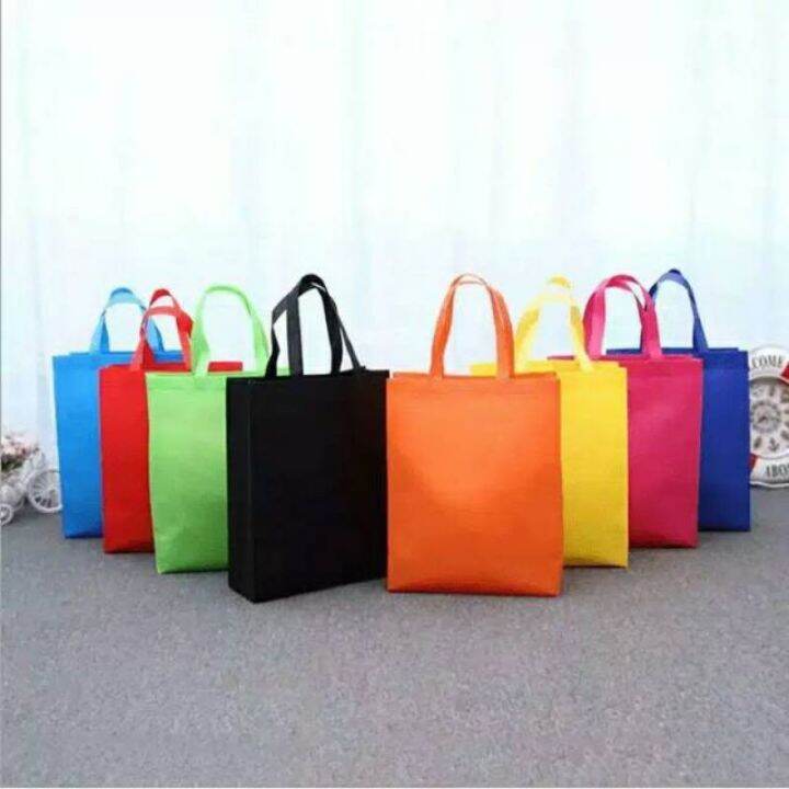 ISI 12 PCS TAS SPUNBOND POLOS UKURAN 38X45X8 CM / TAS KAIN SPUNBOND ...