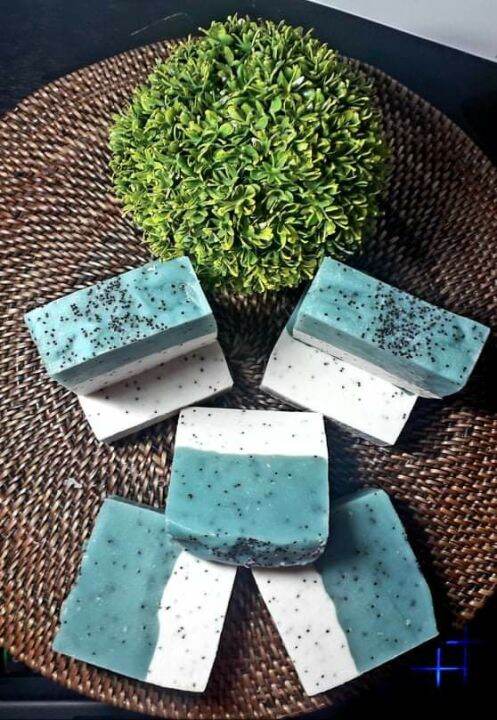 Dutch Blue Handmade soap with PoppySeed and Kaolin Clay | Lazada PH