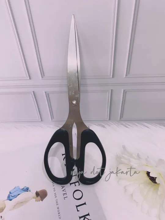 gunting besar 20cm 180 / gunting kertas jumbo /gunting kertas | Lazada ...