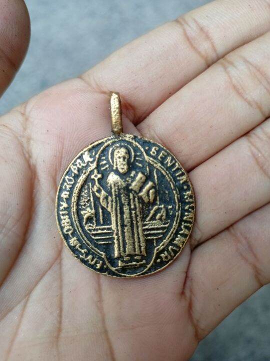 medalyong sanbinito/block/pangontra kulam barang at lamang lupa | Lazada PH