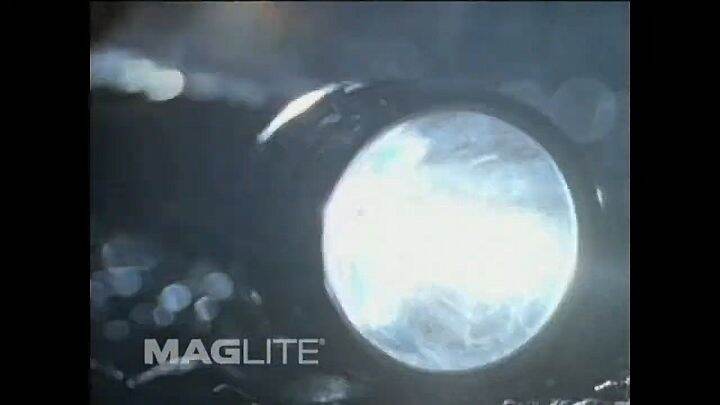 USA Maglite ML100 LED Heavy-Duty 2 Cell C Flashlight | Bright 137 ...