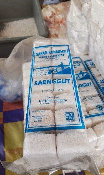 GARAM BATA ISI 32 KOTAK KHAS PROBOLINGGO / garam konsumsi beryodium ...