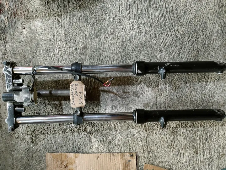 Shock shockbreaker depan fullset segitiga Suzuki Thunder 125 original | Lazada Indonesia