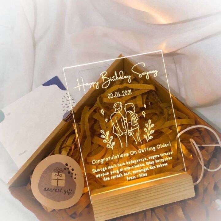 Kado Wisuda Ulang Tahun Akrilik Lettering A6 / Hampers Gift Box Custom | Lazada Indonesia
