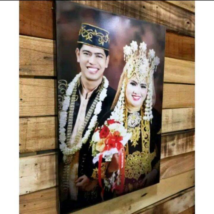 CETAK FOTO 20R UKURAN 30x40 SUDAH DI BINGKAI | Lazada Indonesia