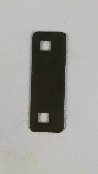 28189A แผ่นรองหัวจรวด รุ่น DC60,DC68,DC70,DC95,DC105 GUIDE SIDE อะไหล่รถเกี่ยว ยี่ห้อ FARMTECH ...