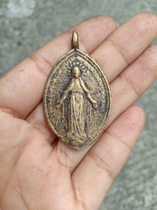 medalyong milagrosa | Lazada PH