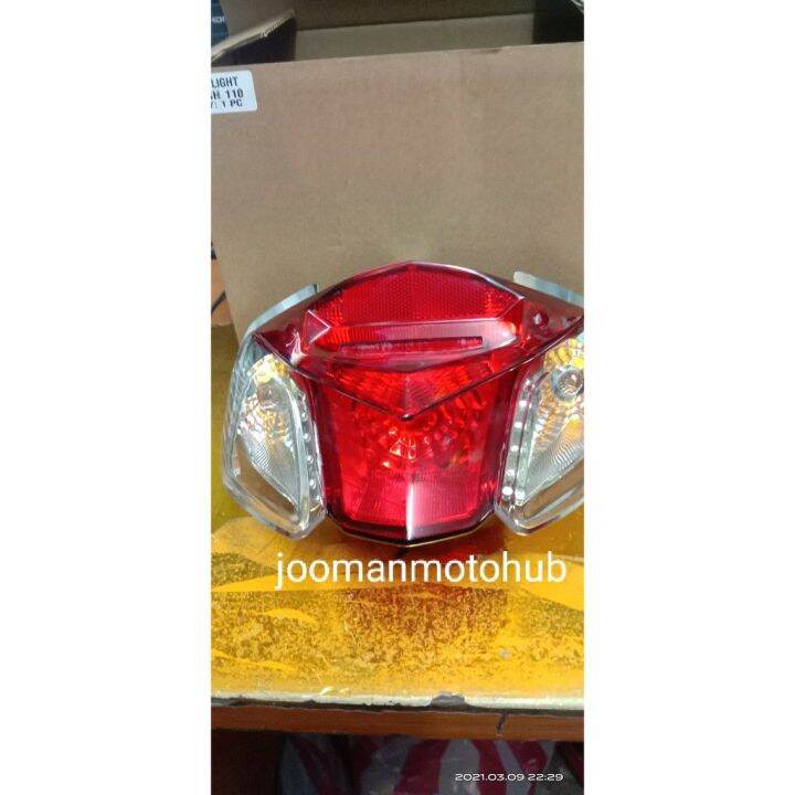 TAIL LIGHT HONDA DASH MOTORCYCLE WITH COMPLETE BRAKE LIGHT SOCKET BULB ...