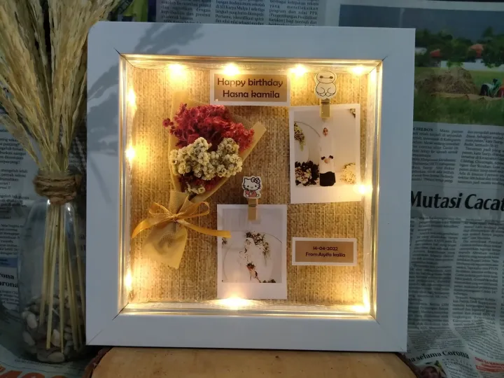 Bingkai 20x20 PAKE lampu hadiah ulang tahun sahabat kado anniversary ...