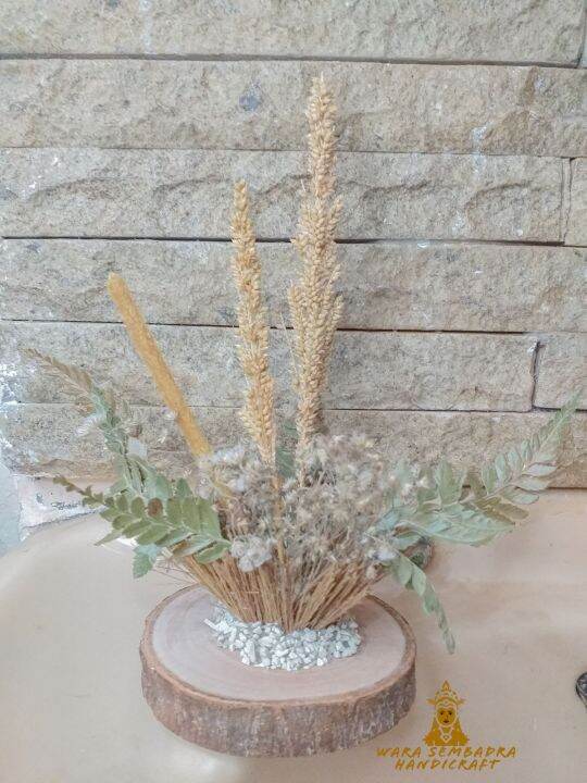 RANGKAIAN BUNGA KERING RUSTIC TATAKAN KAYU DEKORASI HIASAN RUANGAN ...