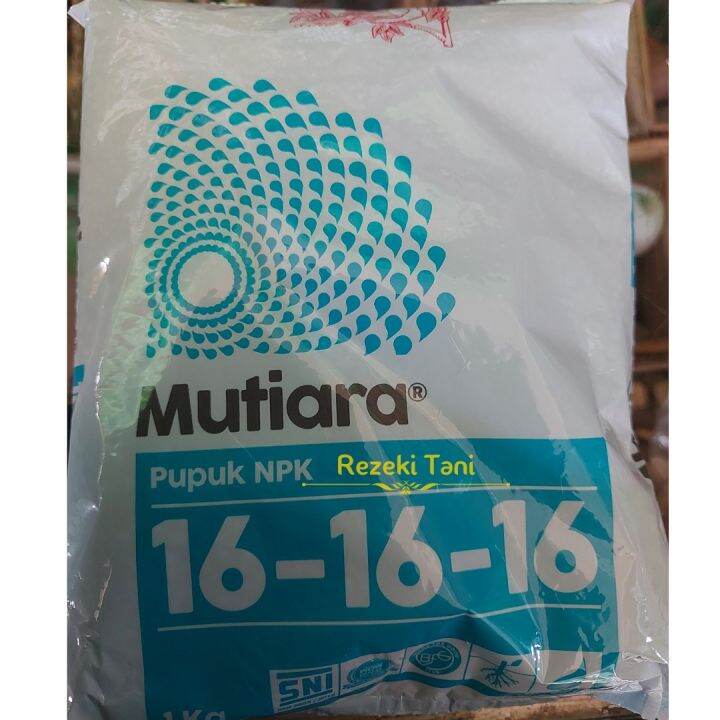 Pupuk NPK Mutiara 16 16 16 Meroke kemasan pabrik 1kg | Lazada Indonesia