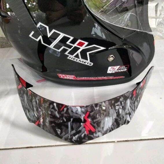 spoiler helm nhk r1, motif carbone forget merah, free double tapenya ...
