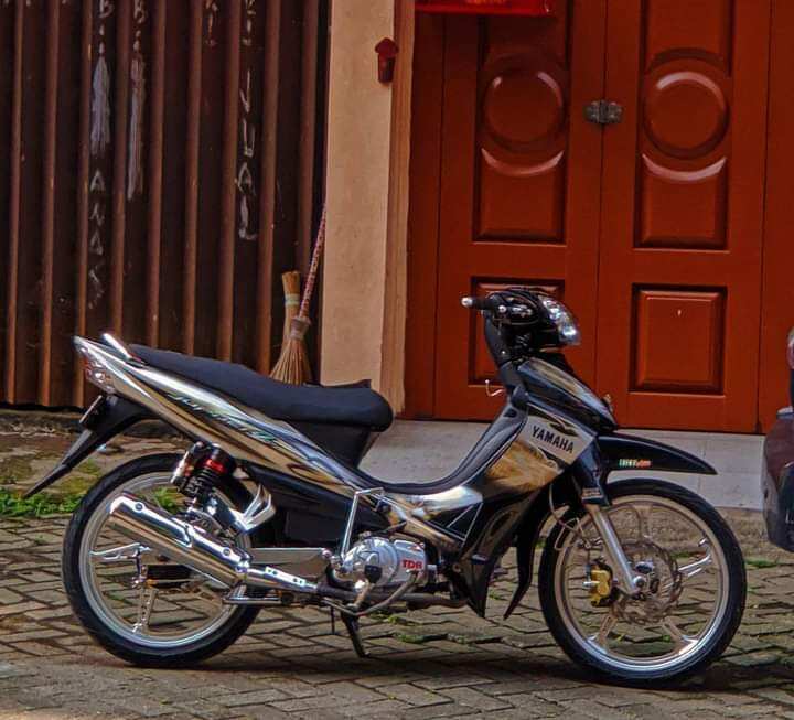 Modifikasi Warna Motor Jupiter Z