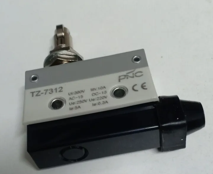 ลิมิตสวิทช์ Limit Switch Tz 7312 Ui 380v Ac 15 Lth 10a Ue 220 250v
