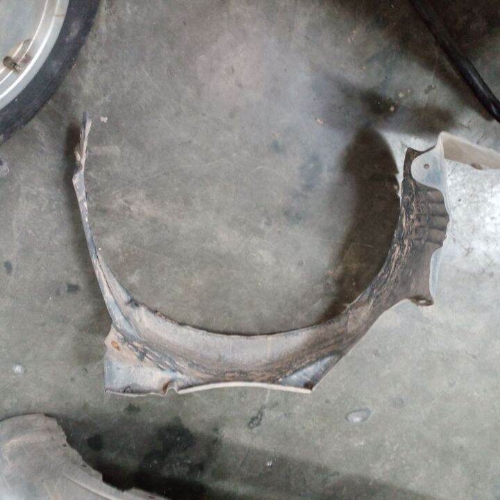Proton wira front right wheel guard cover | Lazada
