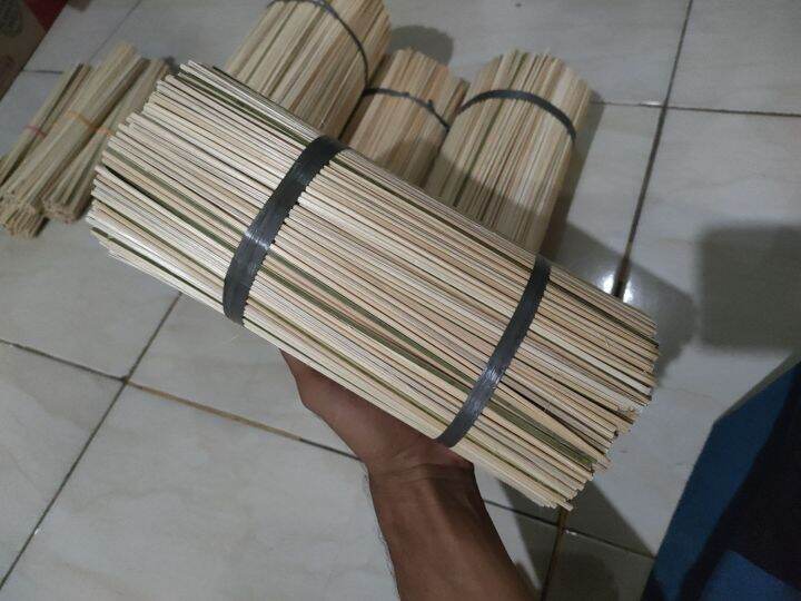 PAKET 1KG Tusuk sempol Tumpul Halus Ukuran 25 CM/tusuk papeda/Stik ...
