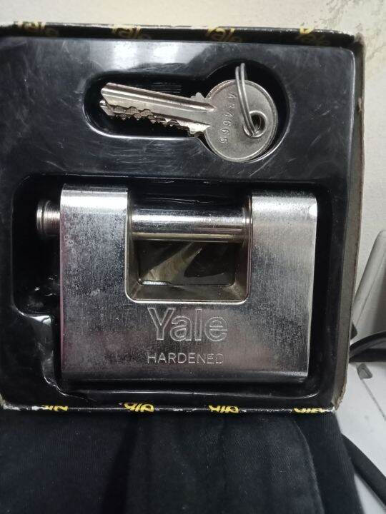 YALE BRASS BODY BUT CHROM PLATED- ARMOURED HARDENED SHACKLE DRILL ...