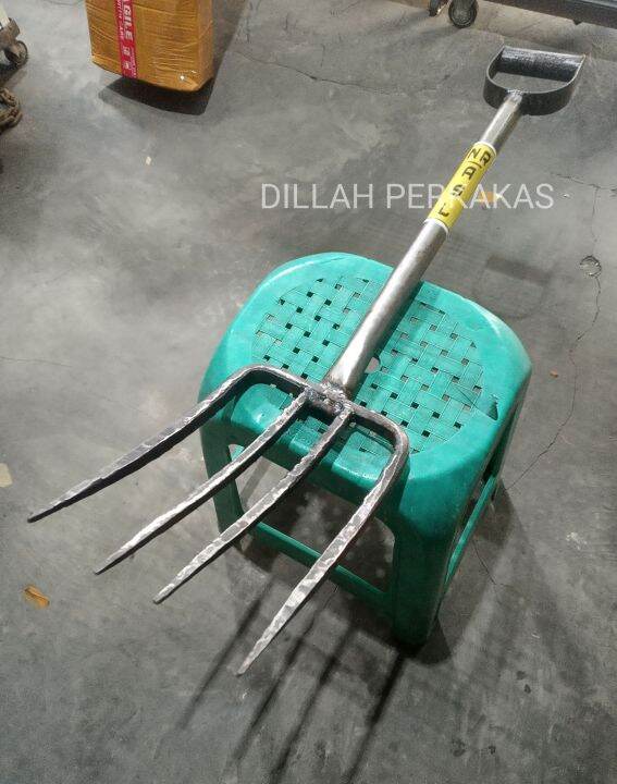 garpu injak tanah gagang pipa besi | Lazada Indonesia