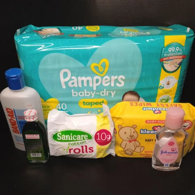 Pampers newborn complete bundle set with free baby oil | Lazada PH