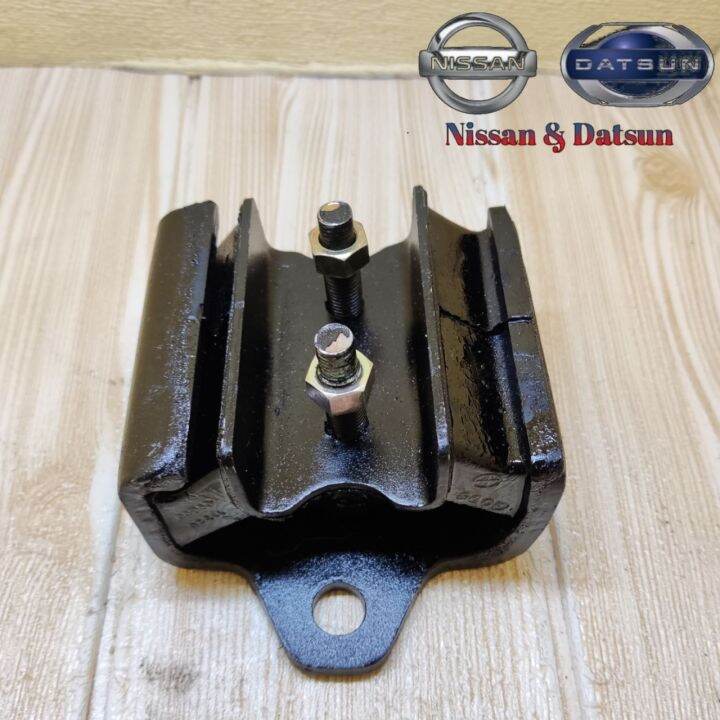 Engine Mounting Belakang Atau Mounting Transmisi Nissan Terrano ...