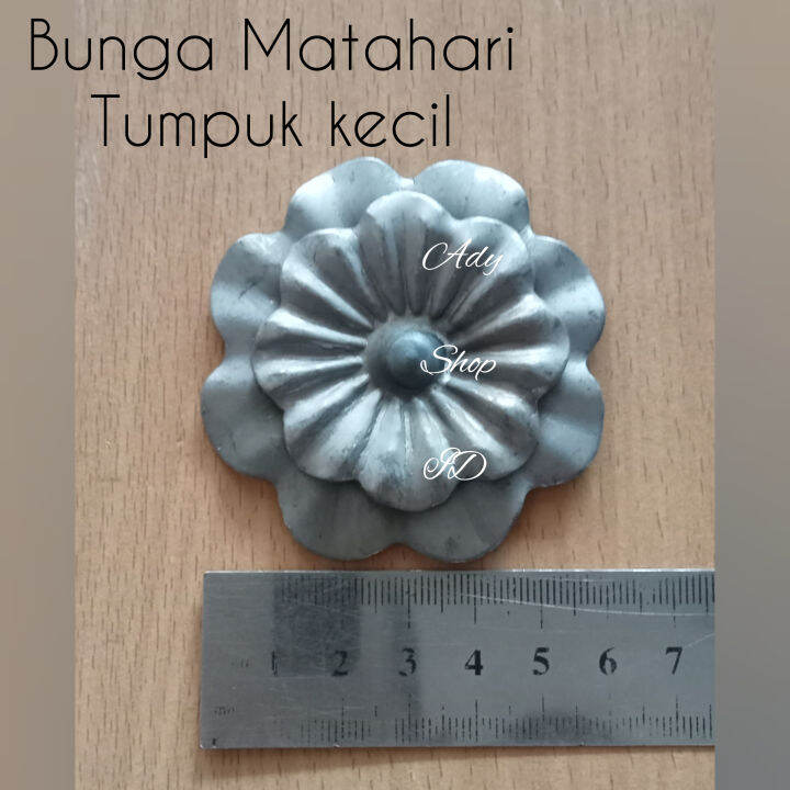 Hiasan aksesoris pagar besi ornamen motif bunga matahari tumpuk kecil ...