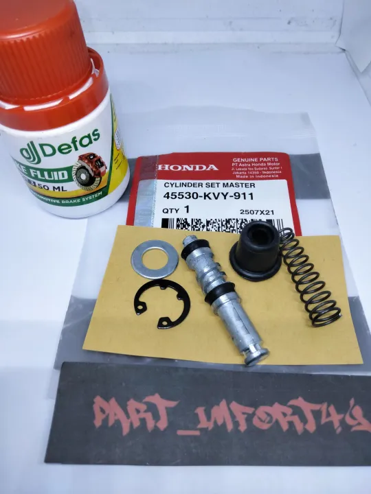 Seal master rem (KVY)+Minyak rem Honda Beat Vario Blade&Revo absolute ...