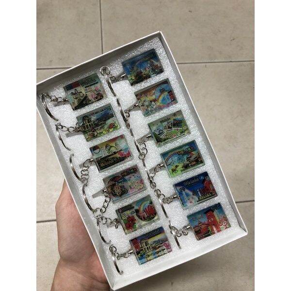 [READY STOCK]Crystal Glass Keychain Malaysia Melaka Souvenir Gift Box ...