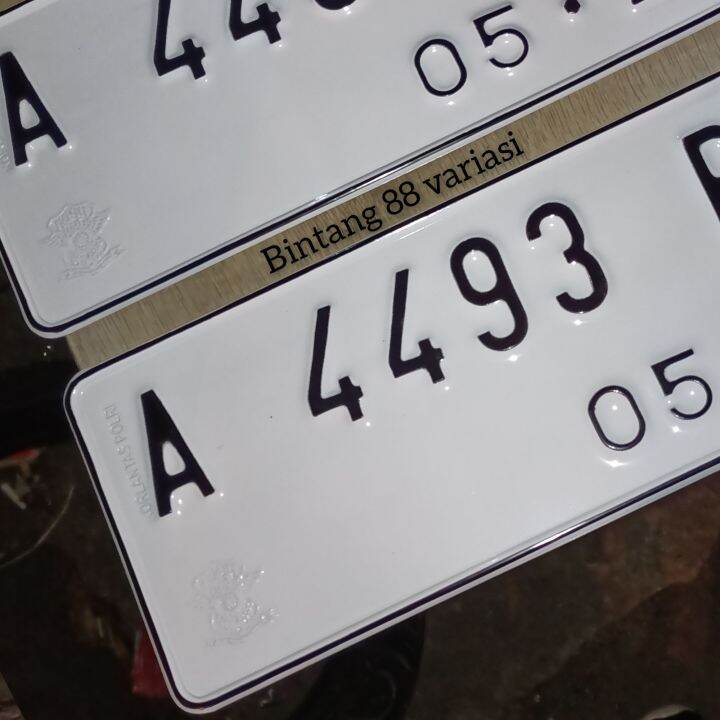 plat motor standar warna putih 2 pcs | Lazada Indonesia