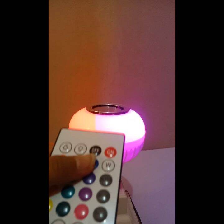 LAMPU MUSIC BLUETOOTH BULB 2 IN 1 SPEAKER BLUETHOOTH RGB REMOTE LAMPU ...