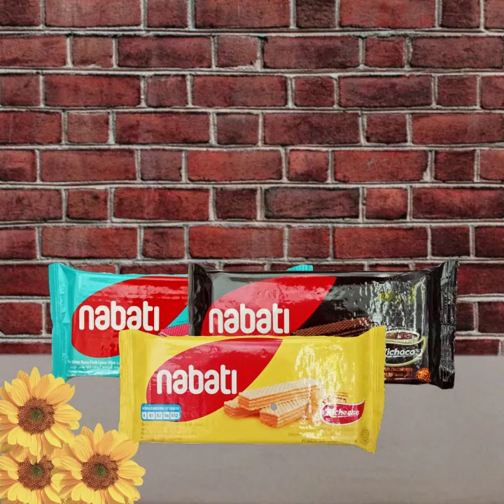 Nabati PinkLava(Pink Lava Flavoured Wafer), Nabati Richoco(Chocolate ...