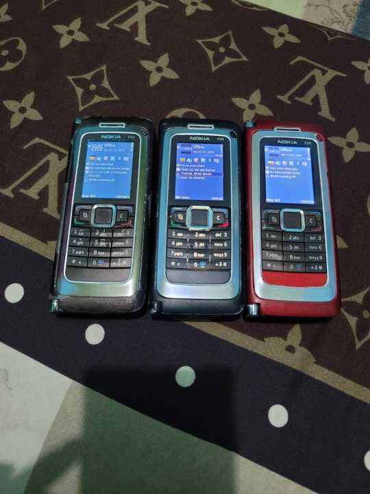 nokia E90 communicator original mulus normal antik hp anti sadap ...