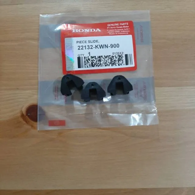 Slider Piece Set (3pcs) Genuine for Honda Click 125/125i 150/150i PCX ...