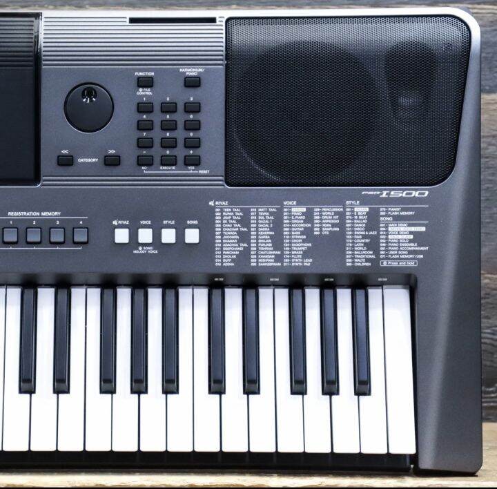 Yamaha PSR-I500 Digital Keyboard Indian Instruments 61-Key Portable ...