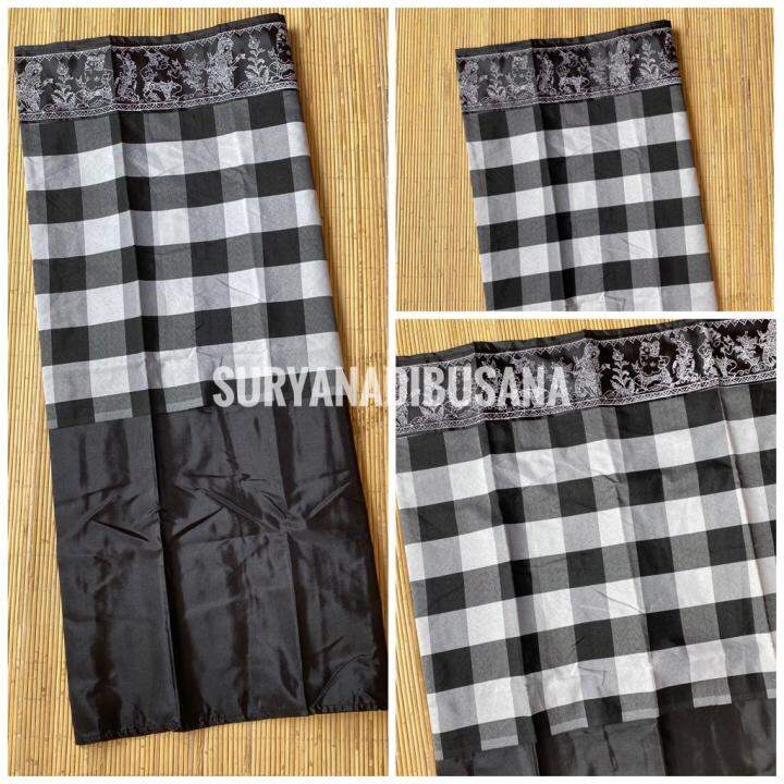 Wastra Pelinggih Bali Poleng dua meter | Wastra Tugu Karang | Wastra ...