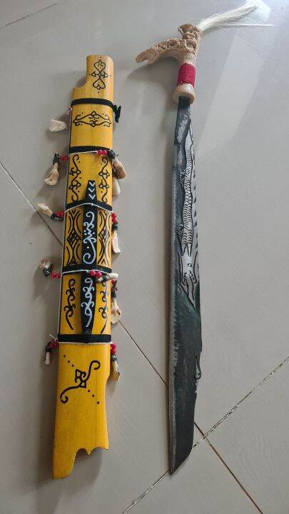 Mandau khas senjata teadisional SUKU DAYAK model naga panjang 65 cm ...