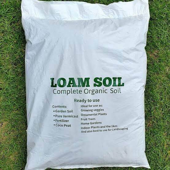 Bag 9kg of Organic LoaM Soil for your healthy and colorful garden plant ...